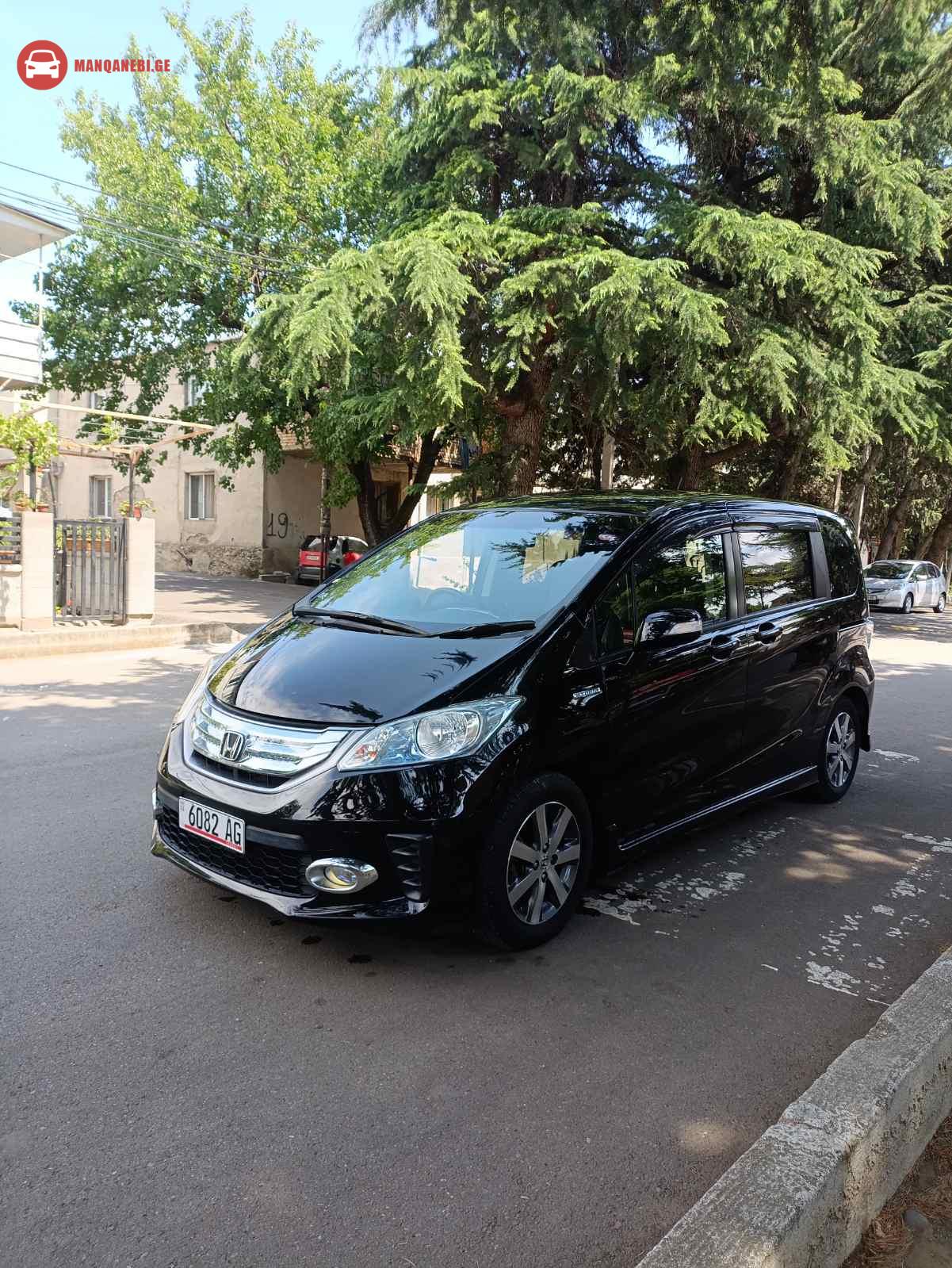 ქირავდება მინივენები, თბილისი,