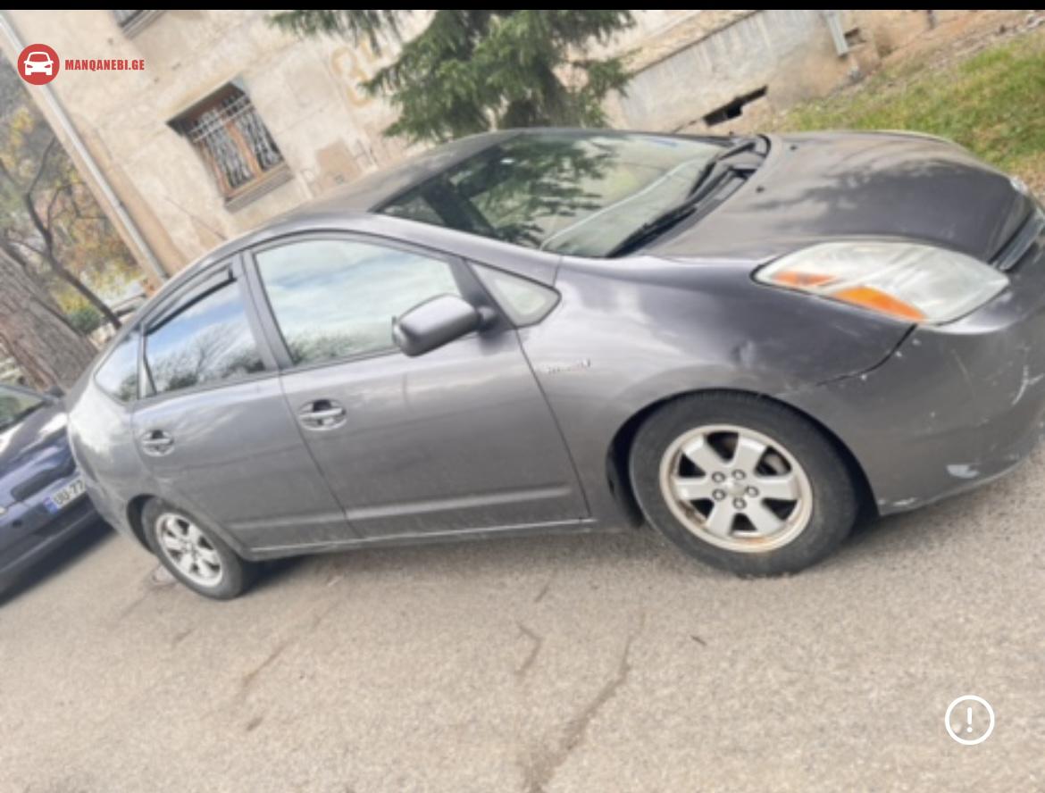 qiravdeba dgiurat toyota priusi, თბილისი,