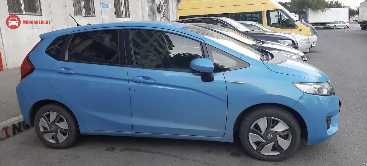 იყიდება Honda Fit Hybrid 2014-წლიანი, თბილისი,